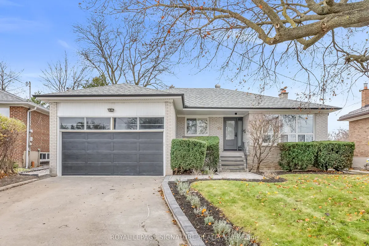 15 Oldborough Circle, North York, Ontario Sold History | HouseSigma