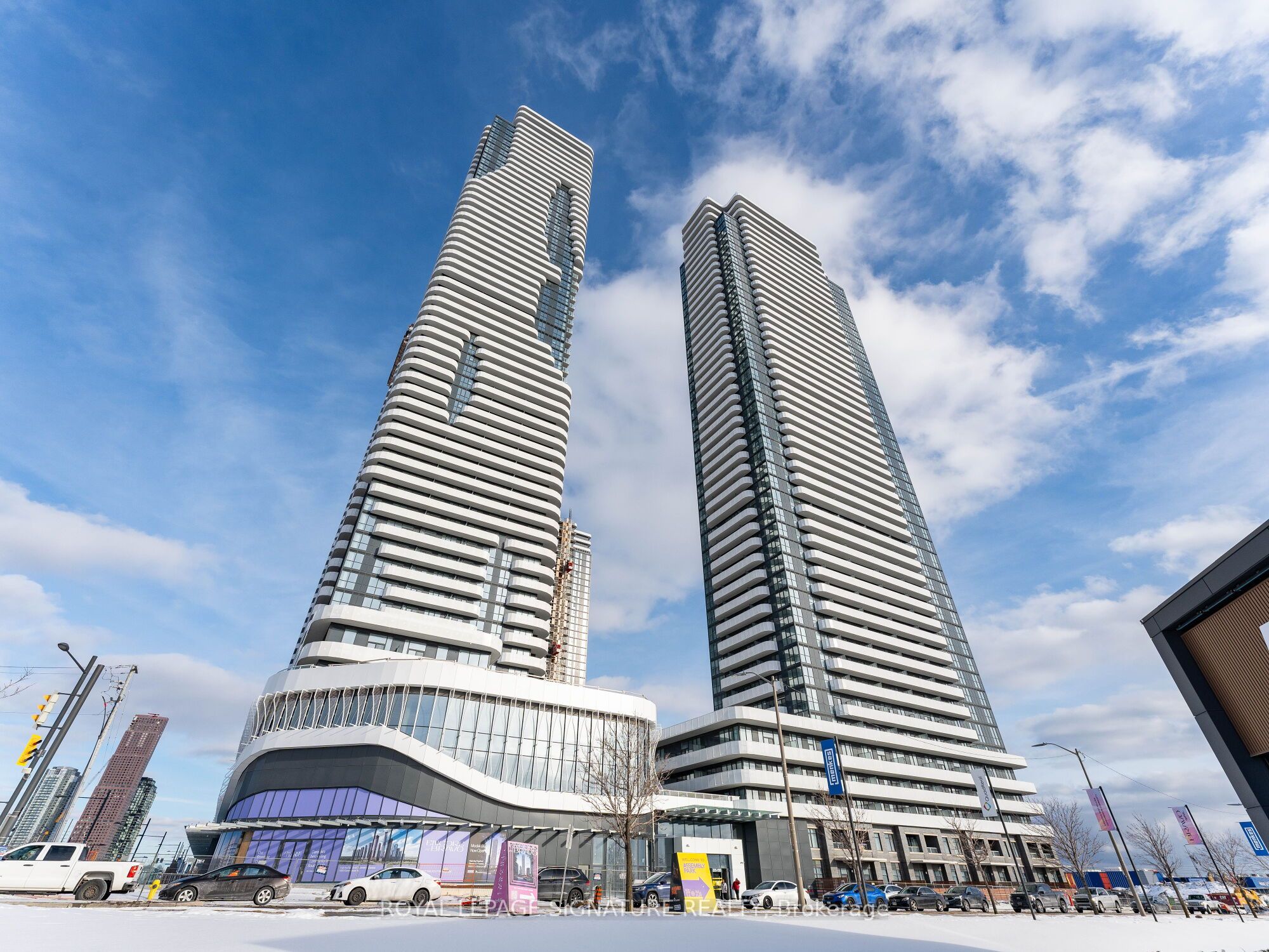 2810 - 195 Commerce Street W, Vaughan, Ontario L4K0P9 Listing History ...