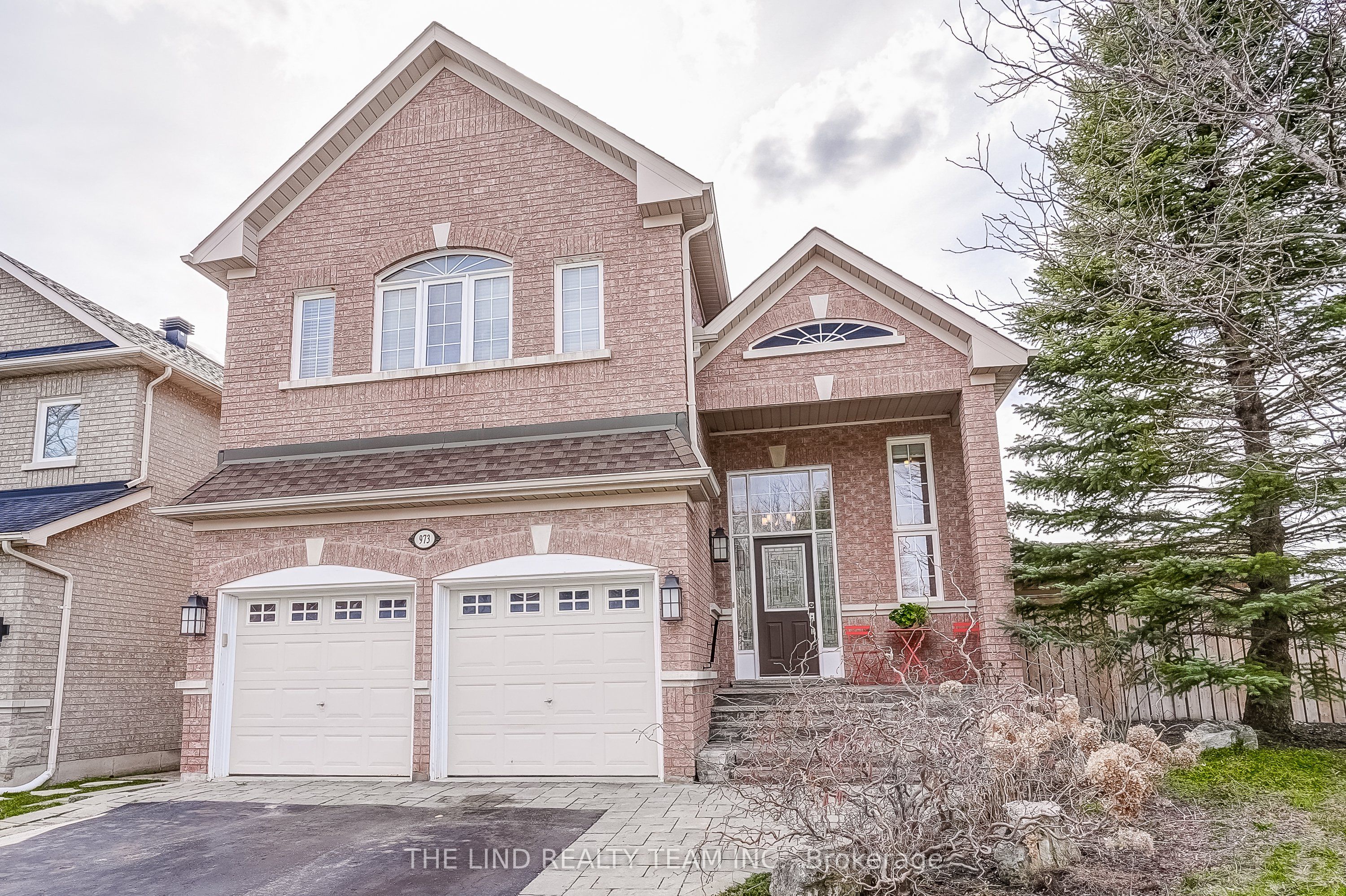 973 Best Circ W, Newmarket, Ontario L3X2K9 | HouseSigma 973 Best Circ W, Newmarket, Ontario L3X2K9 | HouseSigma