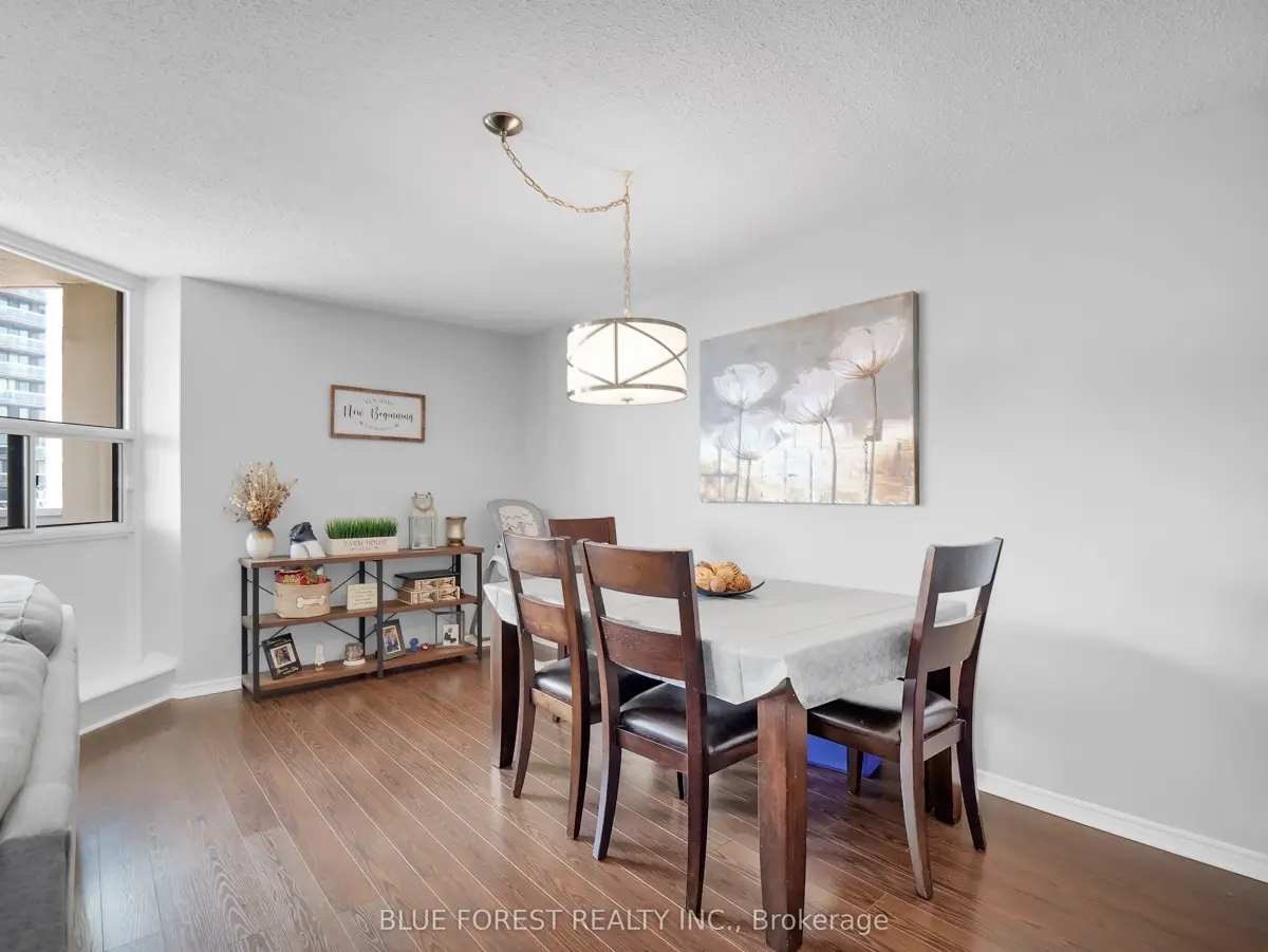 1003 - 363 Colborne St, London, Ontario Sold History | HouseSigma