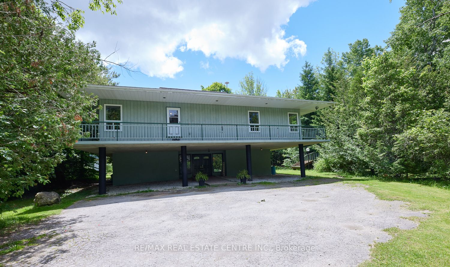 7 McCutcheon Rd, Mulmur, Ontario L9V3E8 For Sale | HouseSigma
